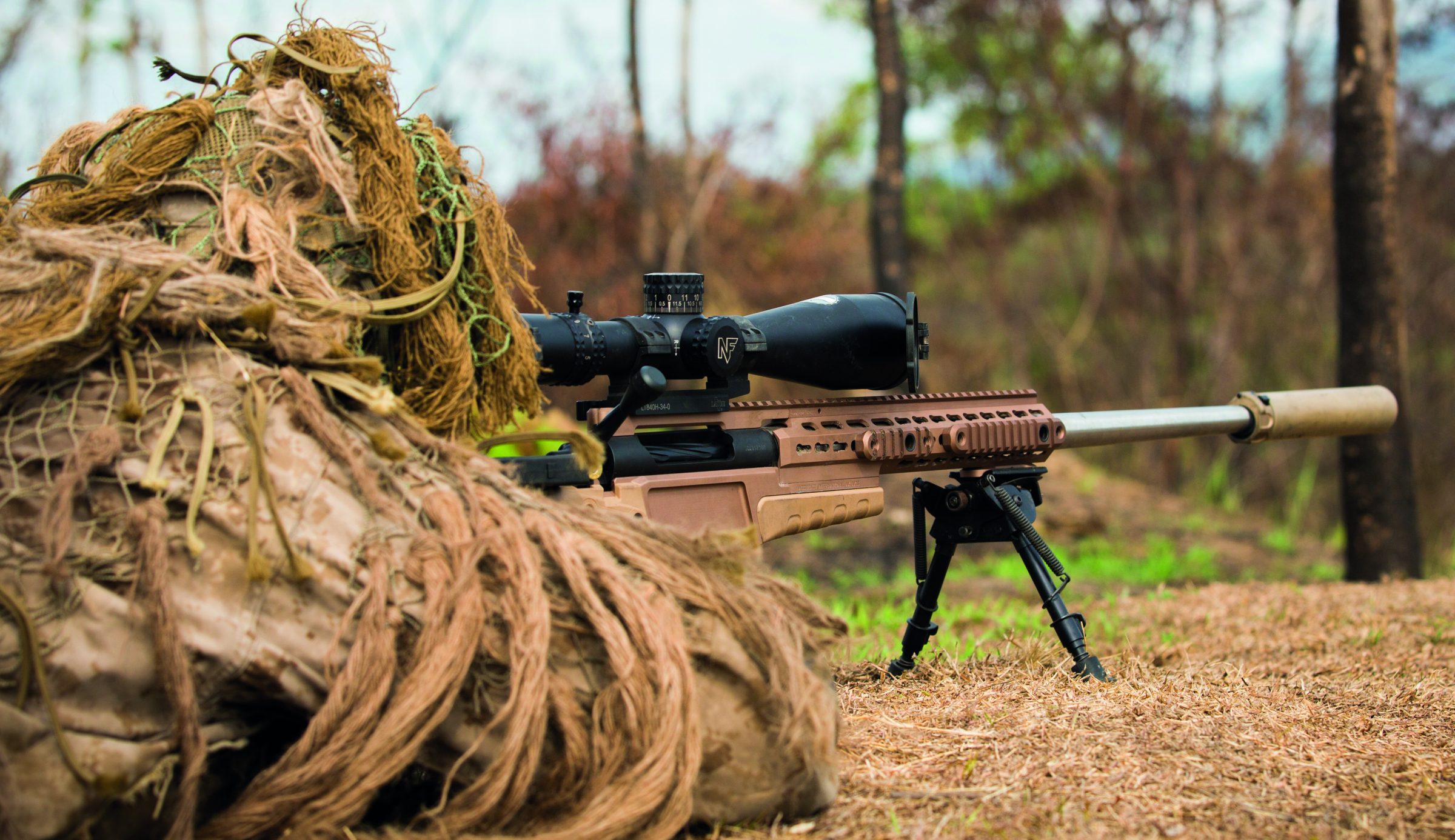 Scout Sniper des USMC mit dem neuen Mark 13 Mod 7 in .300 WinMag mit ...