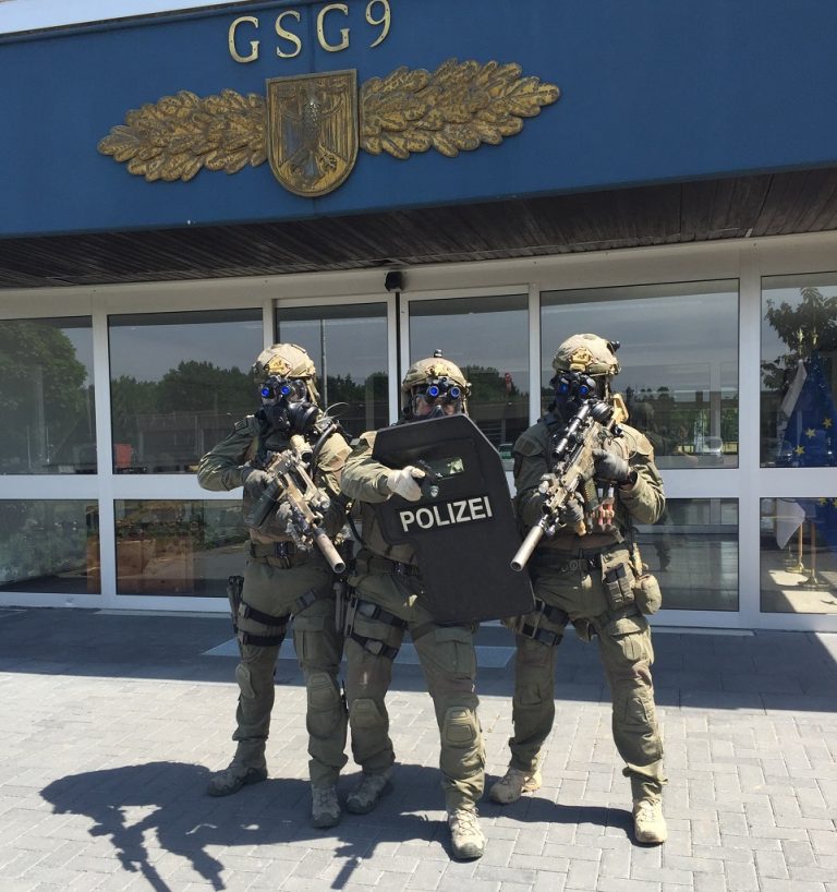 48 Jahre GSG 9 – herzlichen Glückwunsch - S&T - Soldat & Technik
