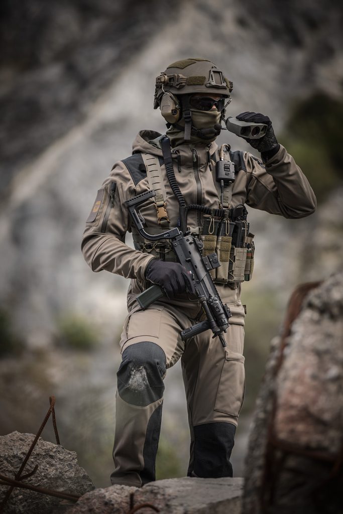 Spezialkräfte der Bundeswehr – Carinthia liefert neue Softshell-Bekleidung