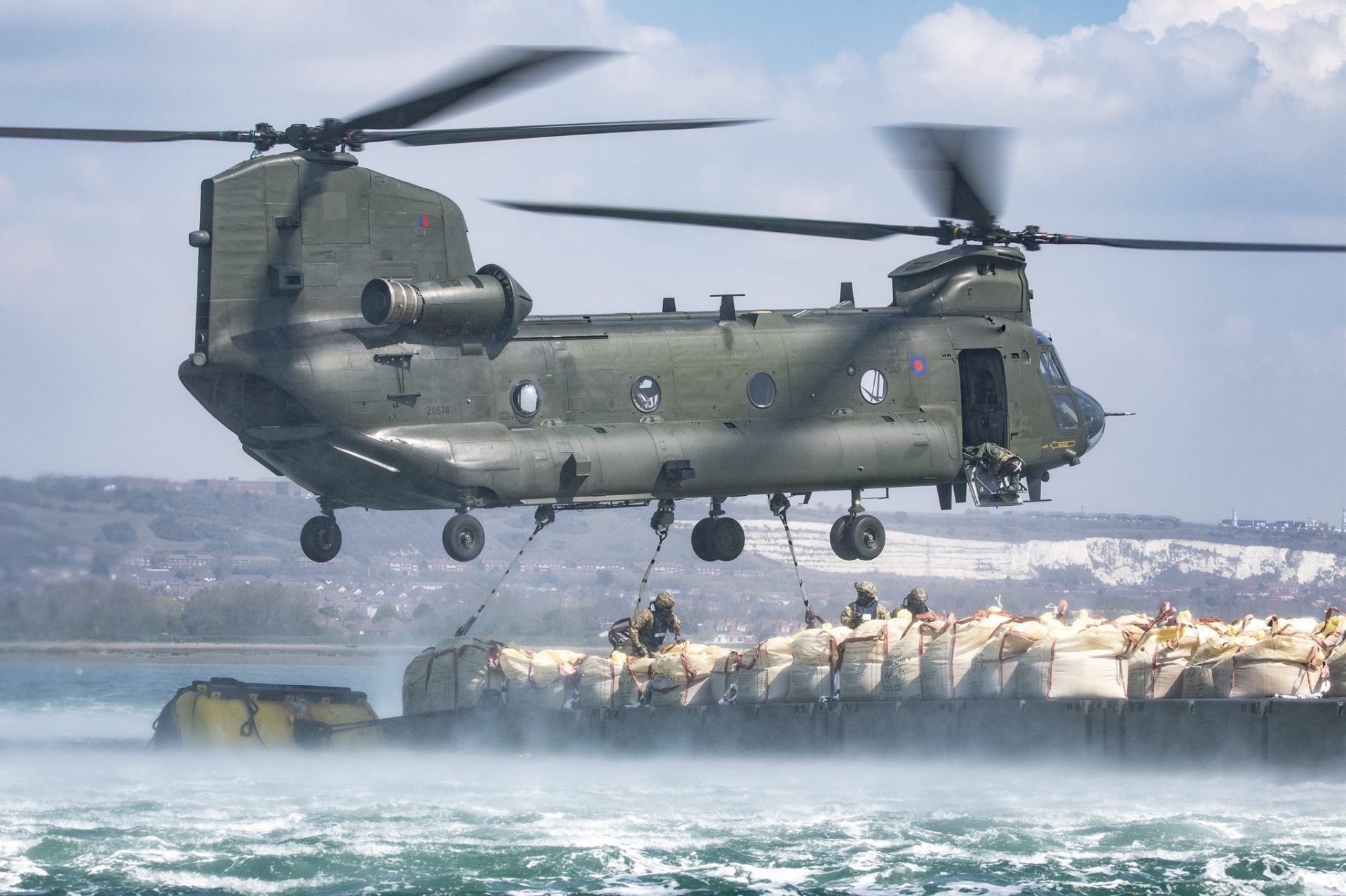 CH-47 ER – Neue Chinooks für die Royal Air Force?