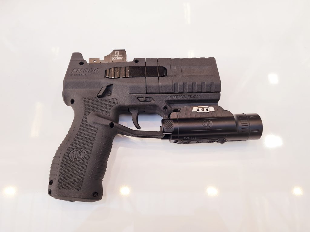 Smart ProtectoR: FN Herstal stellt neues Less Lethal System vor