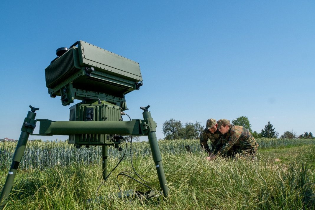 Mehrzweckradar Ground Observer 20 öffentlich vorgestellt