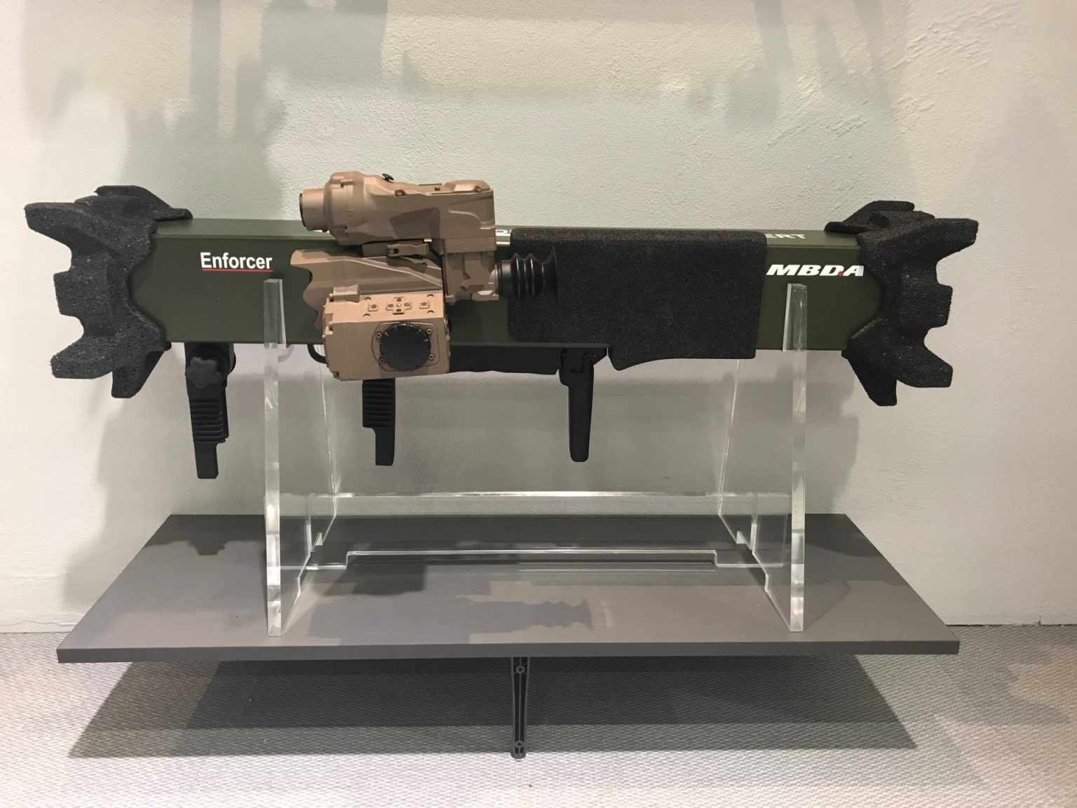 FCS 14: Aimpoint zeigt neues Multi-Waffensystem-Feuerleitvisier