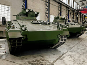 Rheinmetall liefert 20 weitere Marder 1A3 und 155-mm-Treibladungen an ...